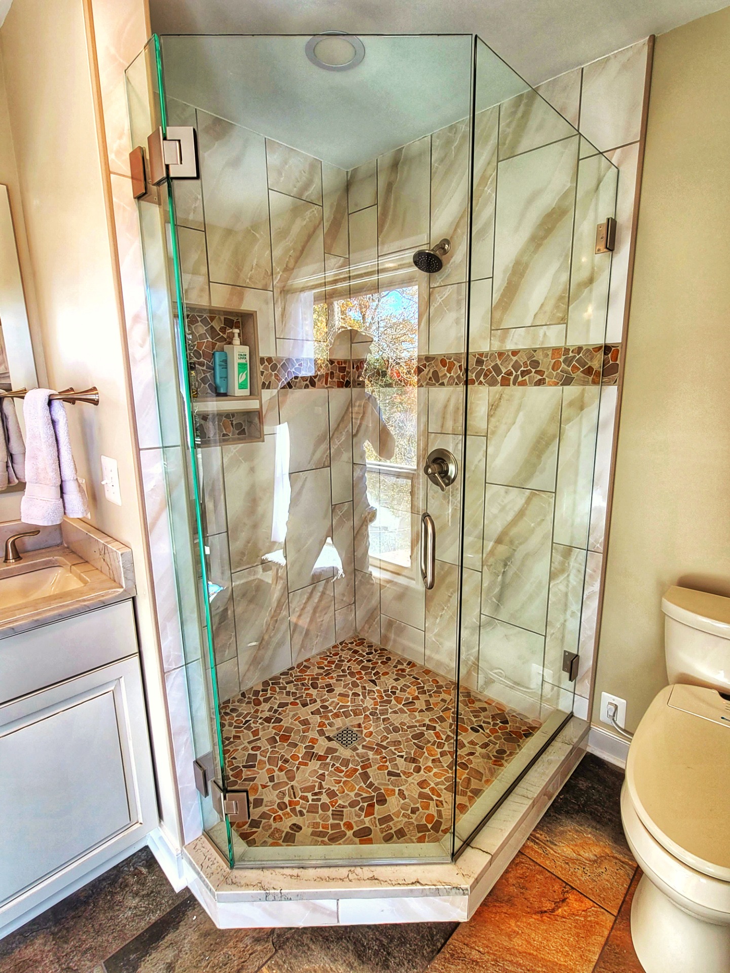 Projects :: Carson Glass & Door